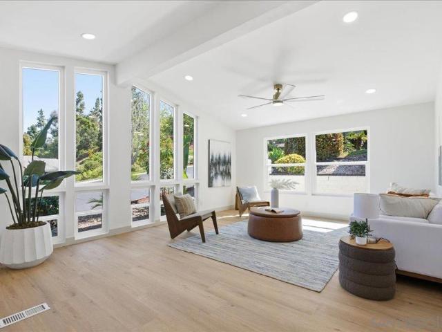2306 Bryant
