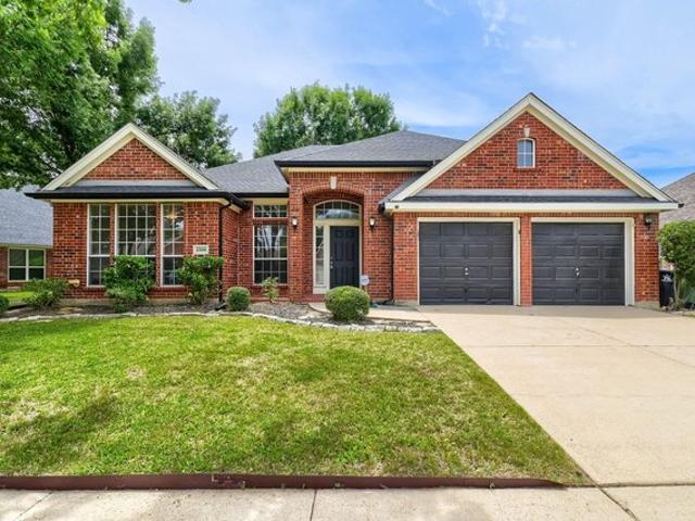 2306 Everton Dr, Arlington, TX 76001