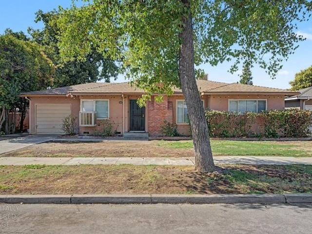 2306 E Dayton Ave, Fresno, CA 93726