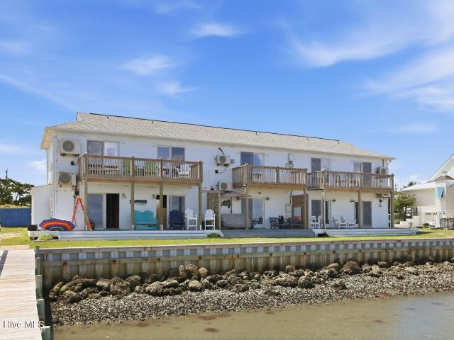 2306 Emerald Drive # 7