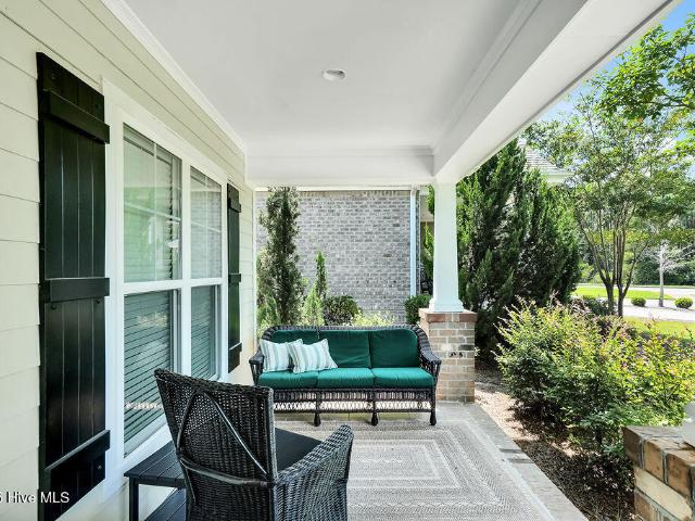 2306 Foundry Court