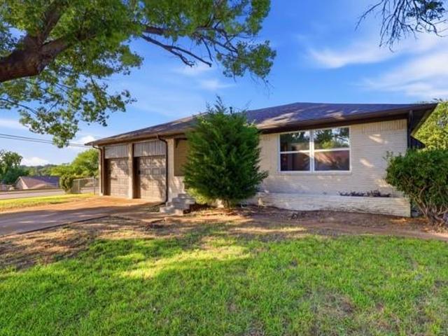 2306 Greenland Drive