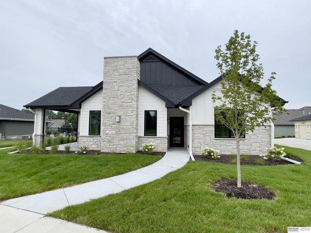 2306 S 176th Ct, Omaha, NE 68130