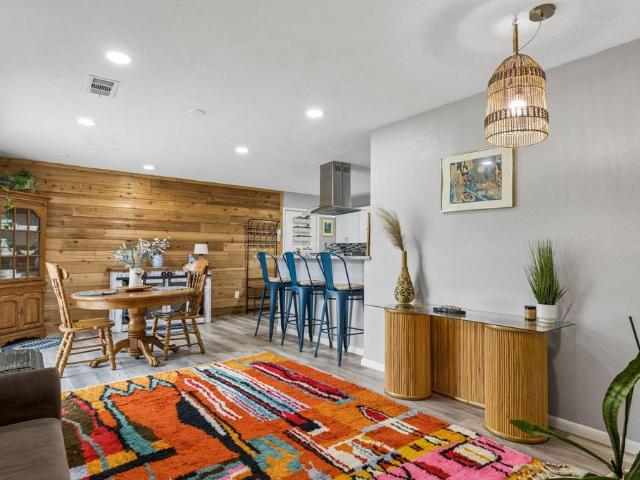 2306 W Five Mile Parkway