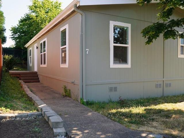 23077 SW Main St Unit 7, Sherwood, OR 97140