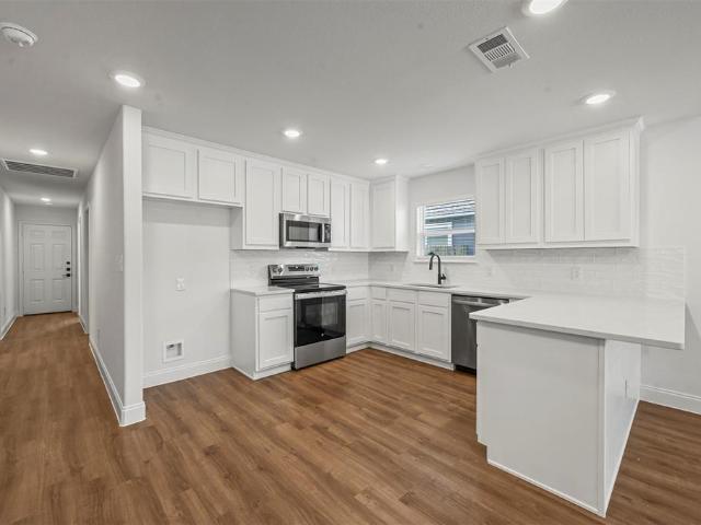 2307 Mill Street