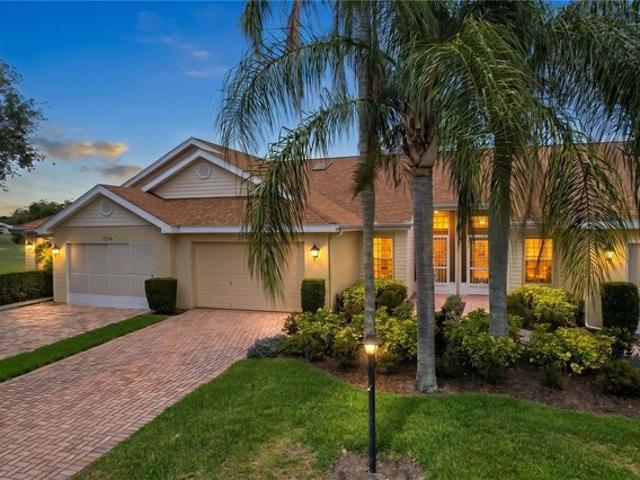 2307 New Orchard Ct, Sun City Center, FL 33573