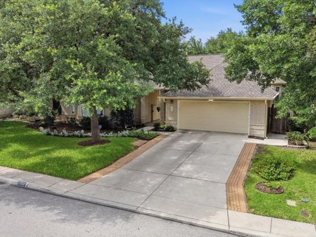 2307 Oakline Dr, San Antonio, TX 78232