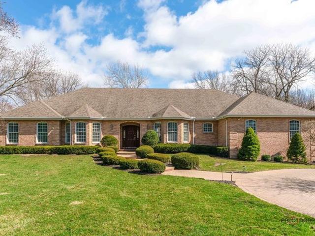 2307 Old Hicks Rd, Long Grove, IL 60047