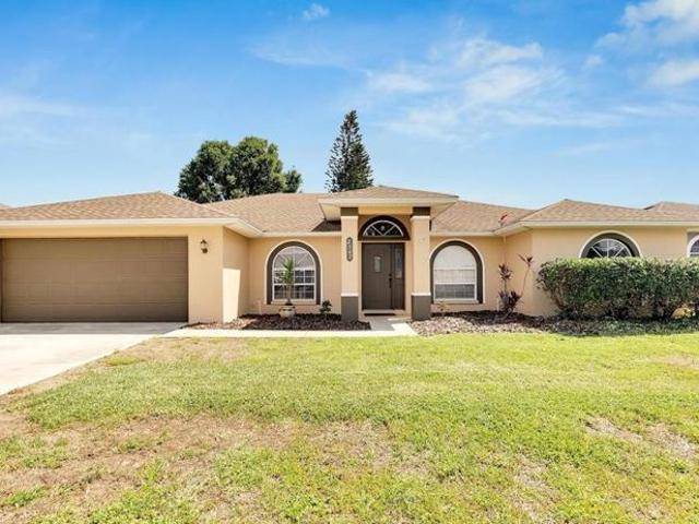 2307 Colony Club Dr, Lakeland, FL 33813
