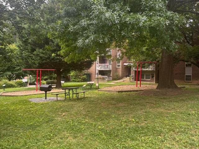 2307 Greenery Lane # 203 2