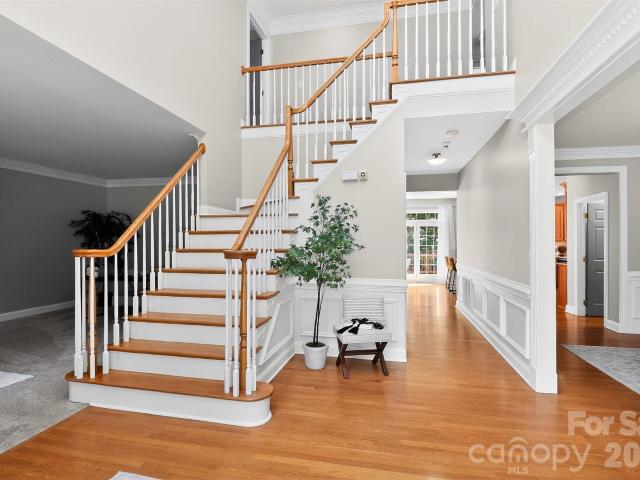 2307 Keara Way