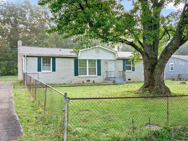 2307 Pendleton Dr