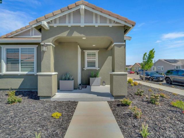 2307 Rustic Oak Ln