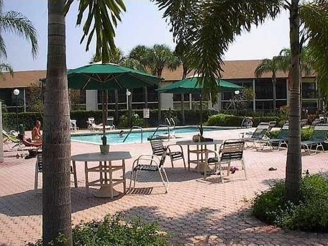 2307 SW 15th St Apt 1, Deerfield Beach, FL 33442