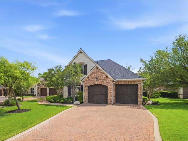 2307 Scotney Court
