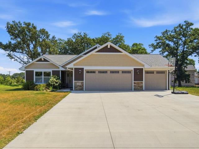 2307 th Ave, Saint Augusta, MN 56301