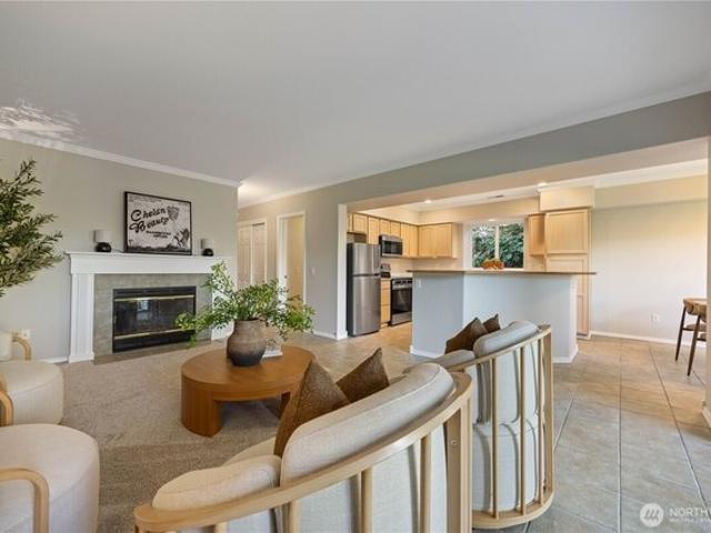 2307 W Woodin Ave Unit 1E, Chelan, WA 98816