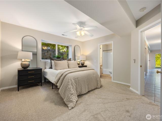 2307 W Woodin Avenue # 1E