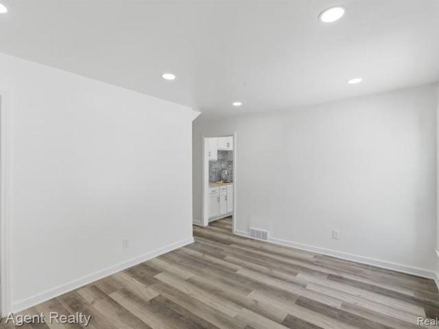 23089 Brittany Avenue
