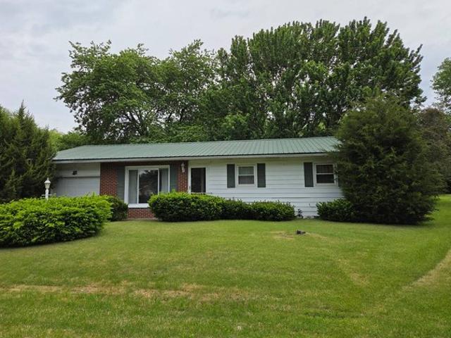 2308 Mimosa Dr, Olney, IL 62450