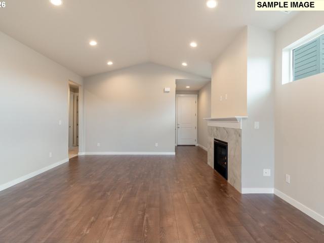 2308 NE Singer LN # 259