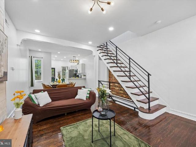 2308 Nicholas Street