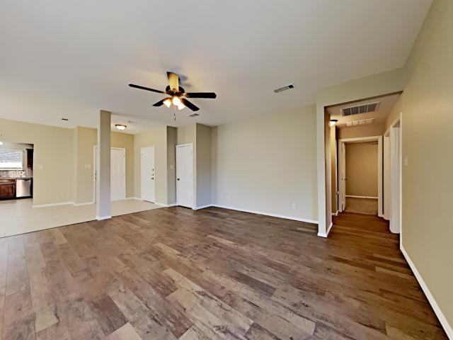 2308 Arrowhead Dr