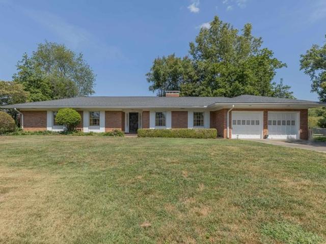 2308 Bayard Park Dr, Evansville, IN 47714