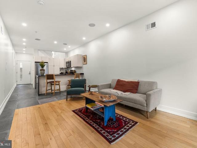 2308 E Dakota Street