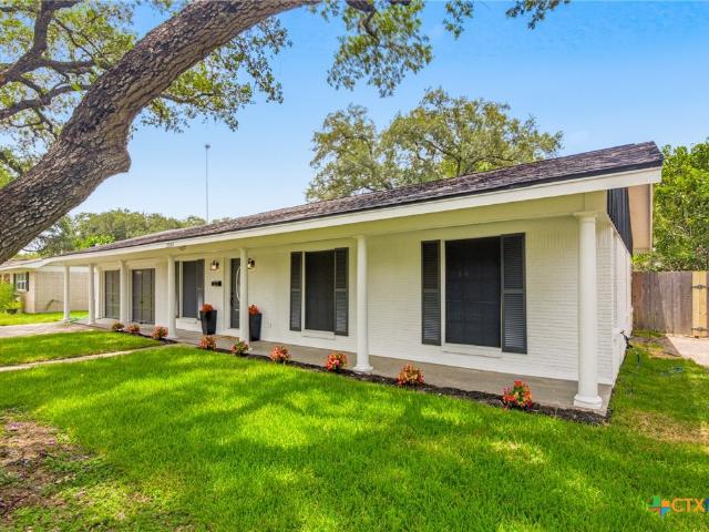 2308 E Loma Vista Avenue