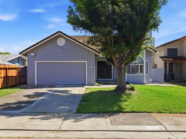 2308 Hammertown Dr, Stockton, CA 95210
