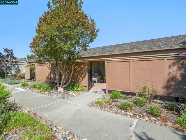 2308 Pine Knoll Dr 2