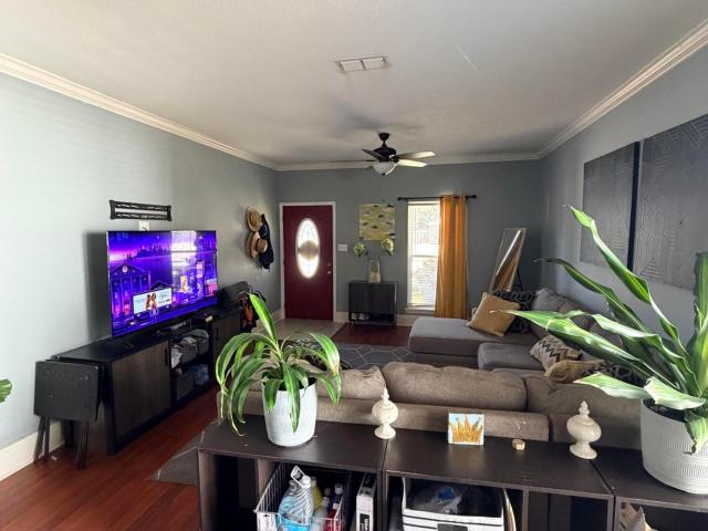 2308 Rue Beaux Chenes