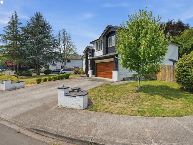 2308 SW 11TH CIR