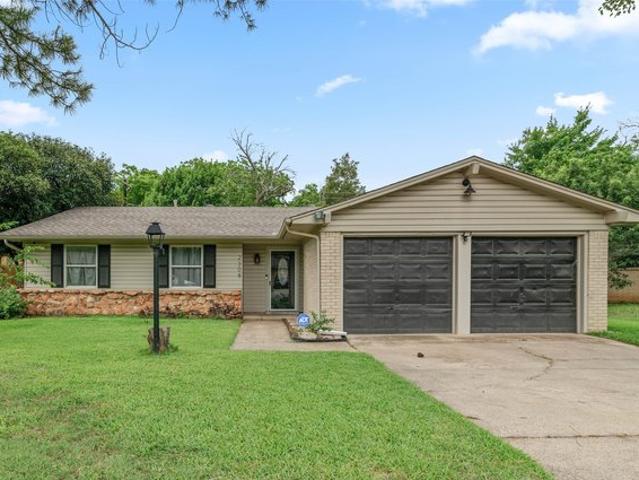 2308 Westwood Dr, Denton, TX 76205
