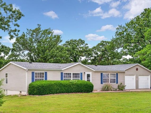 23090 County Road 203, Wheatland, MO 65779