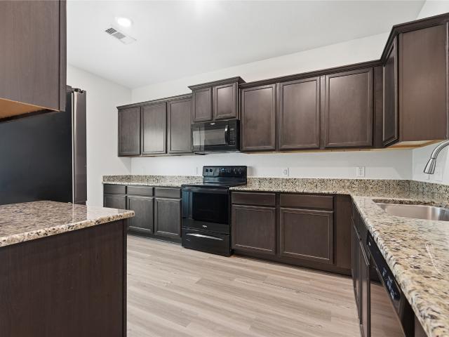 23095 Bellini Dr, Magnolia, TX 77355 | MLS #86204