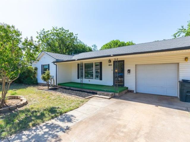 2309 Moore St, Abilene, TX 79605