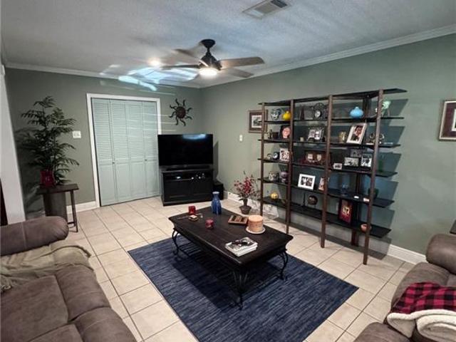2309 Danny Park