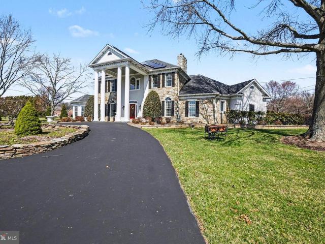 2309 Kings Arms Drive