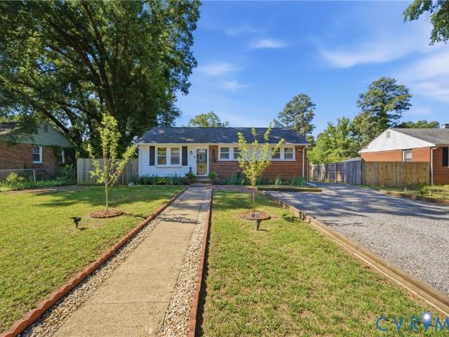 2309 Lenora Lane