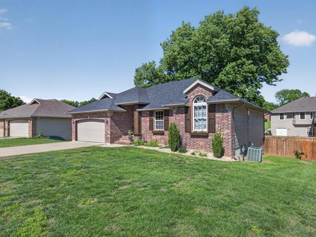 2309 S 12th St, Ozark, MO 65721