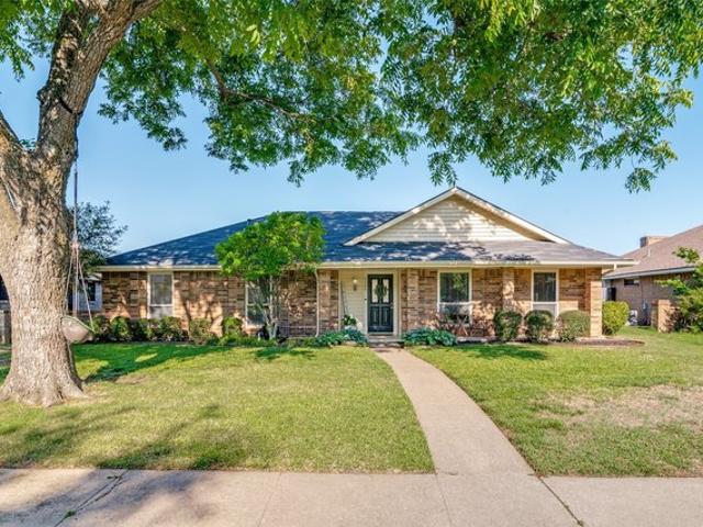 2309 Woodrow Way, Rowlett, TX 75088