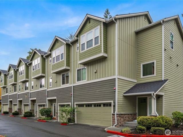 23000 NE 8th St Unit E5, Sammamish, WA 98074