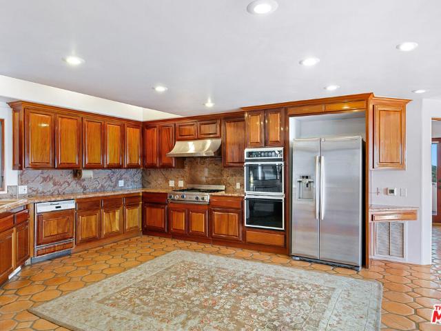 23000 Saddle Peak Rd, Topanga, CA 90290 | MLS #25579