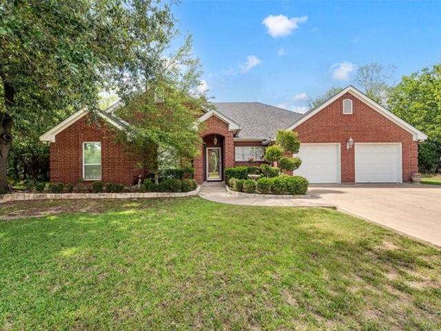 23008 Whispering Meadow Dr, Whitney, TX 76692