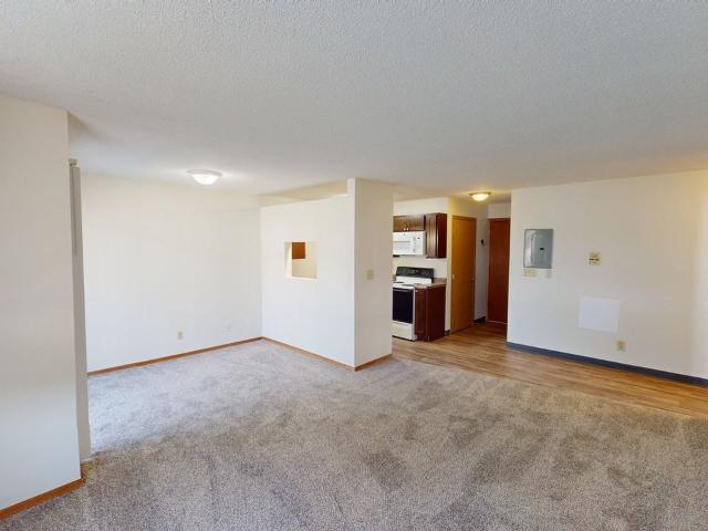 2300 Mortensen 2 Bedroom Apartment for Rent at 2300 Mortensen Rd, Ames, IA 50014