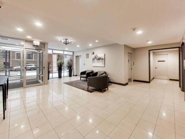 2300 N Commonwealth Avenue # 2H