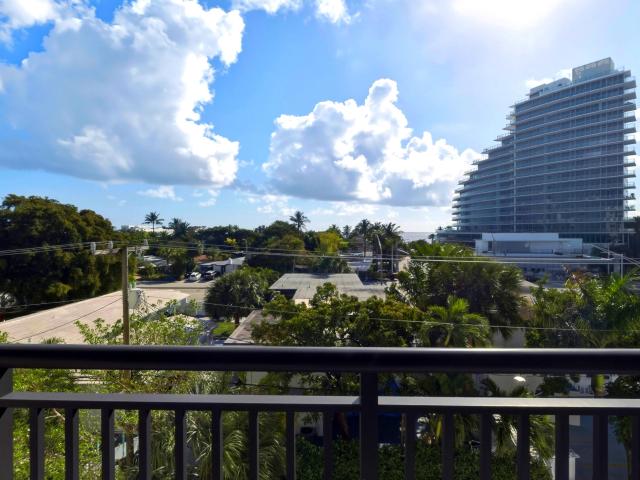2300 NE 33rd Ave, Unit 506, Fort Lauderdale, FL 33305 | MLS #B26008